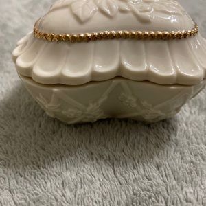 Lenox | Jewelry | Lenox Fine China Trinket Box | Poshmark